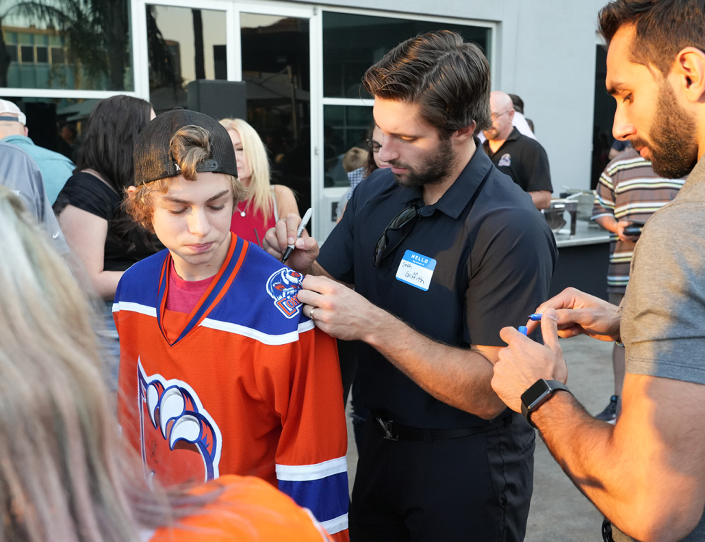 Condors 365 Members Meet the Team Mixer Set – BakersfieldCondors.com